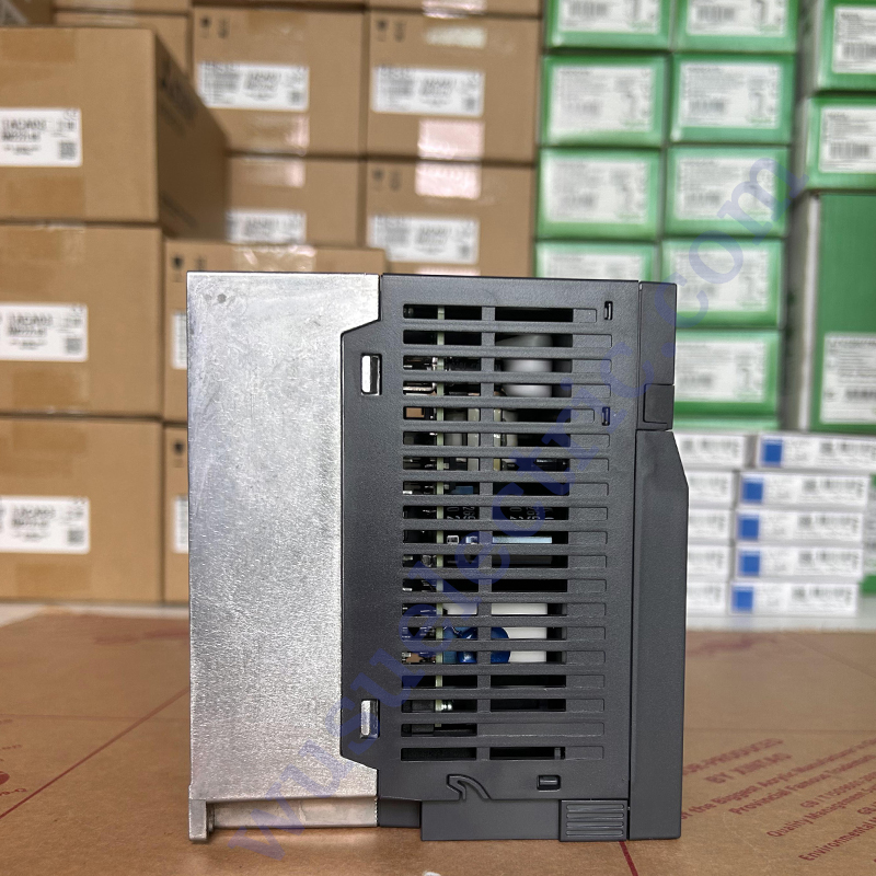 Mitsubishi FR-E820-0.4K-1